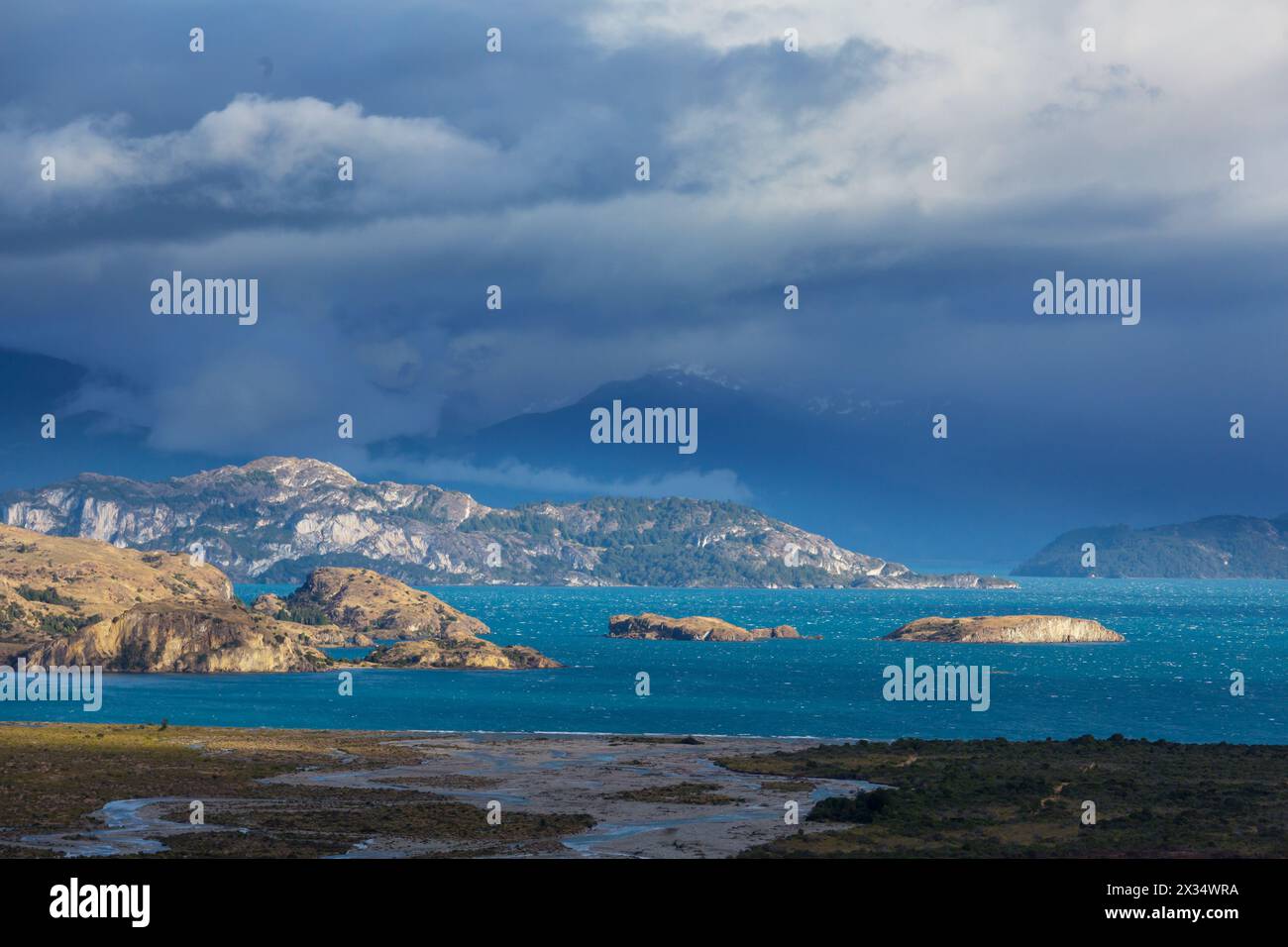 General Carrera Lake, Carretera Austral, Patagonia - Chile. Beautiful ...