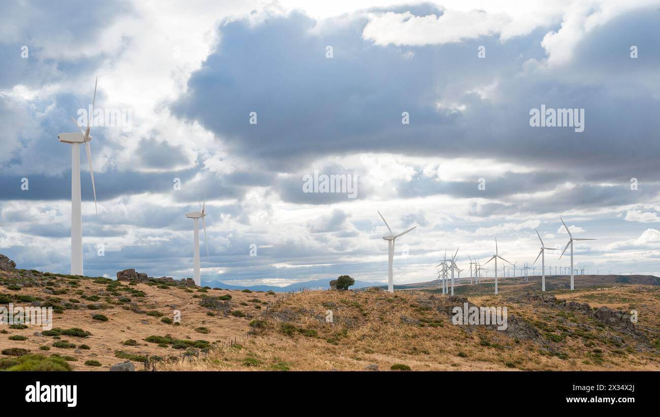 Windmills on wind farm hi-res stock photography and images - Alamy