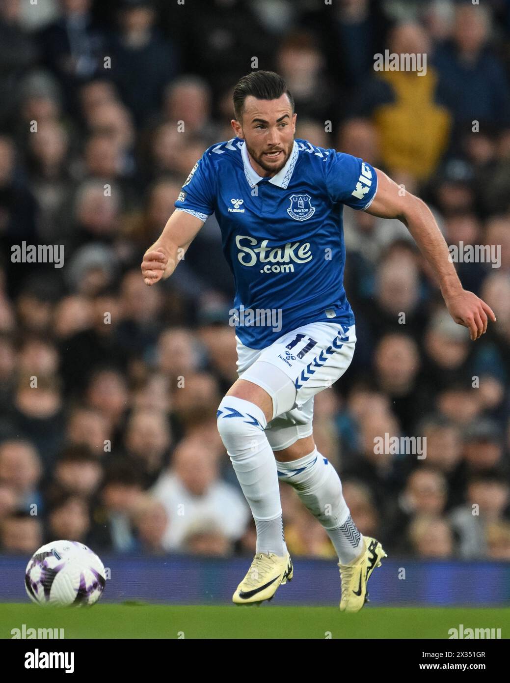 Jack Harrison of Everton breaks with the ball during the Premier League ...