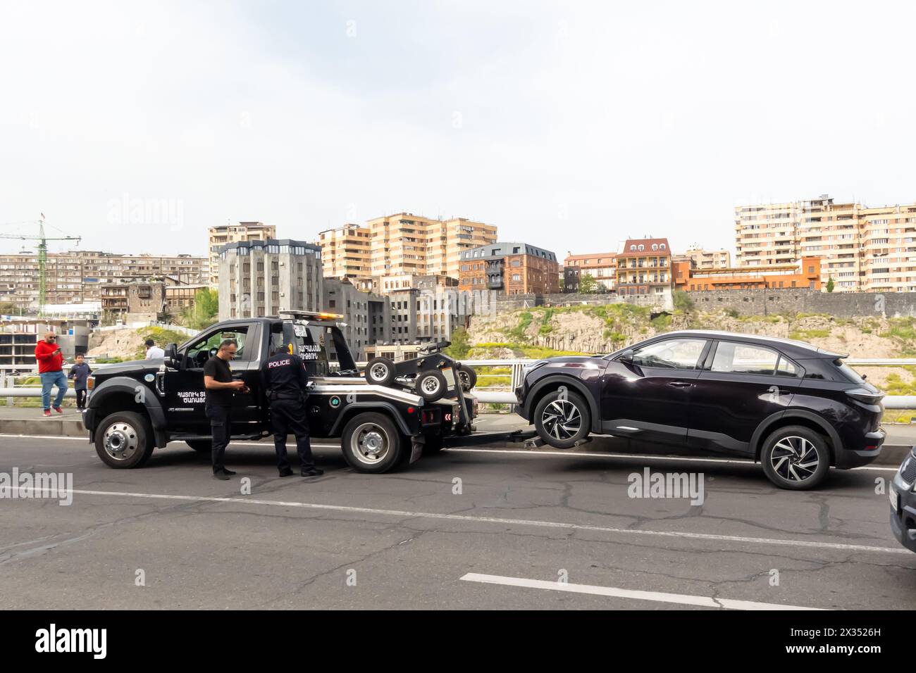 Towing police cars hi-res stock photography and images - Alamy