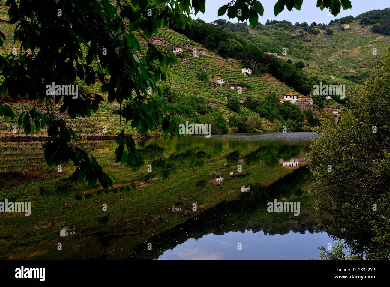 Reservoir of Belesar, Chantada, Lugo, Spain Stock Photo - Alamy