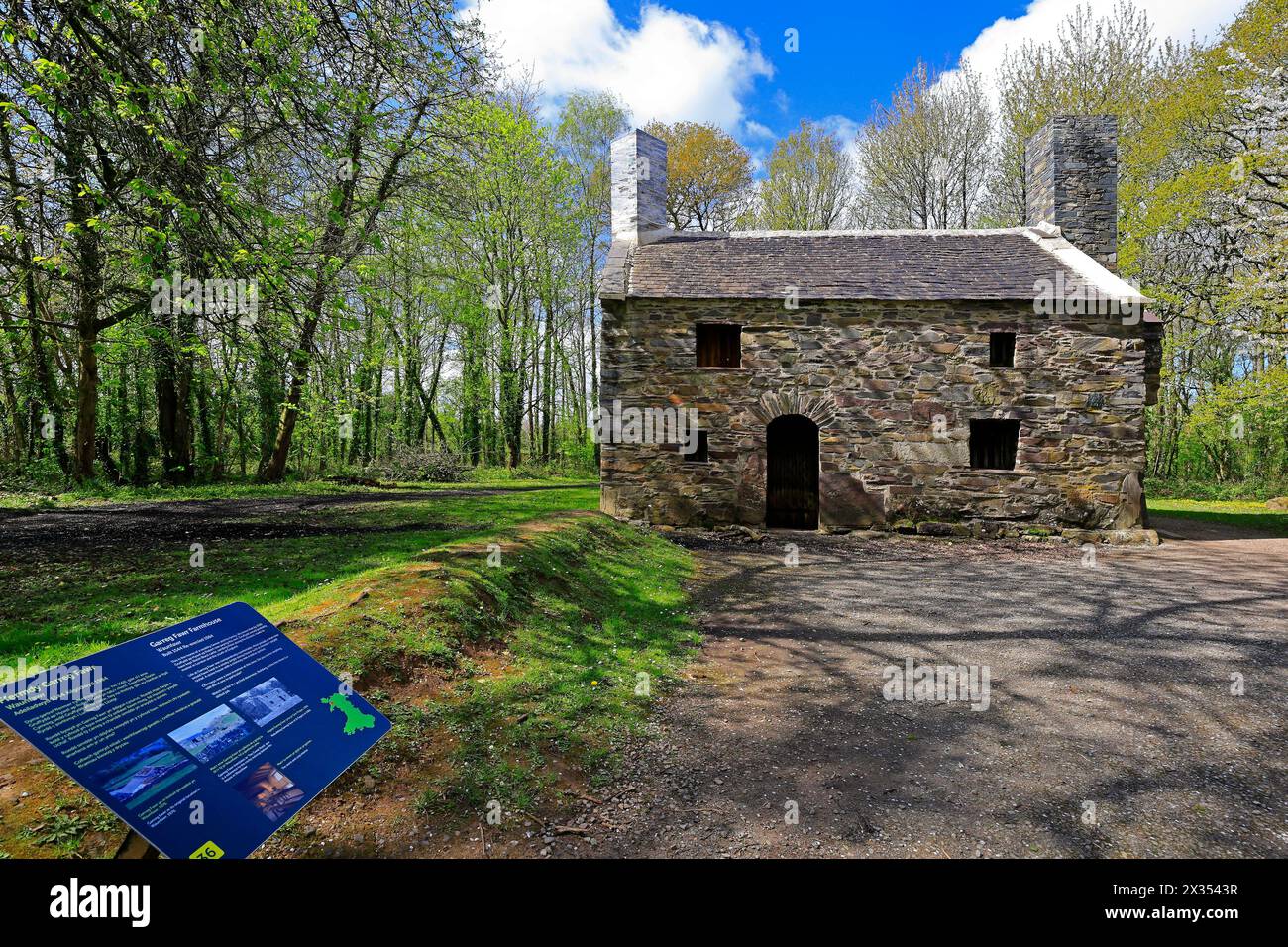 Garreg Fawr farmhouse, St Fagans, National Museum of History, Cardiff ...