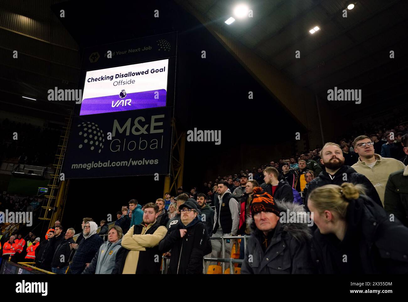 Var goal check on big screen hi-res stock photography and images - Alamy