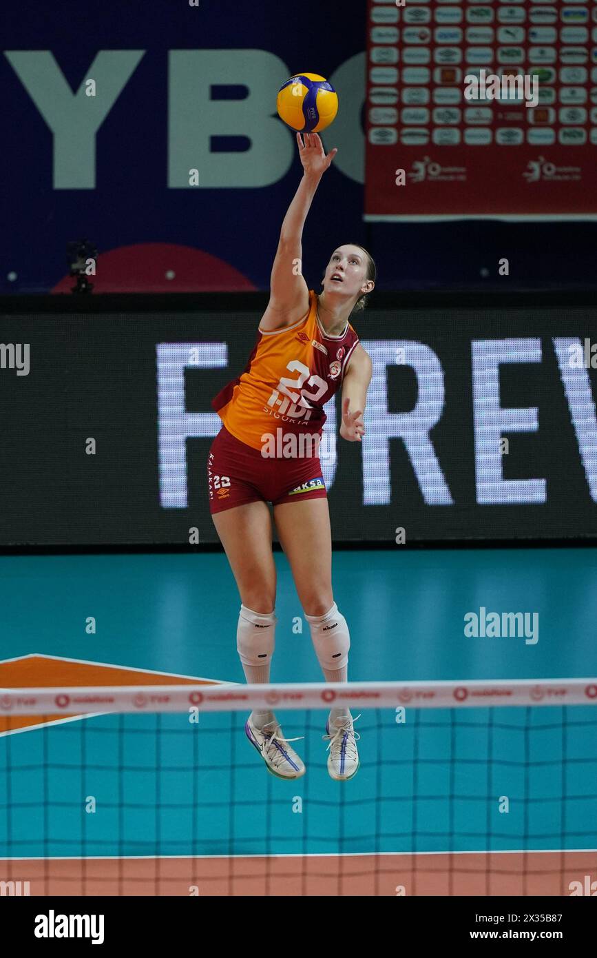 ISTANBUL, TURKIYE - OCTOBER 28, 2023: Heather Gneiting serves during ...