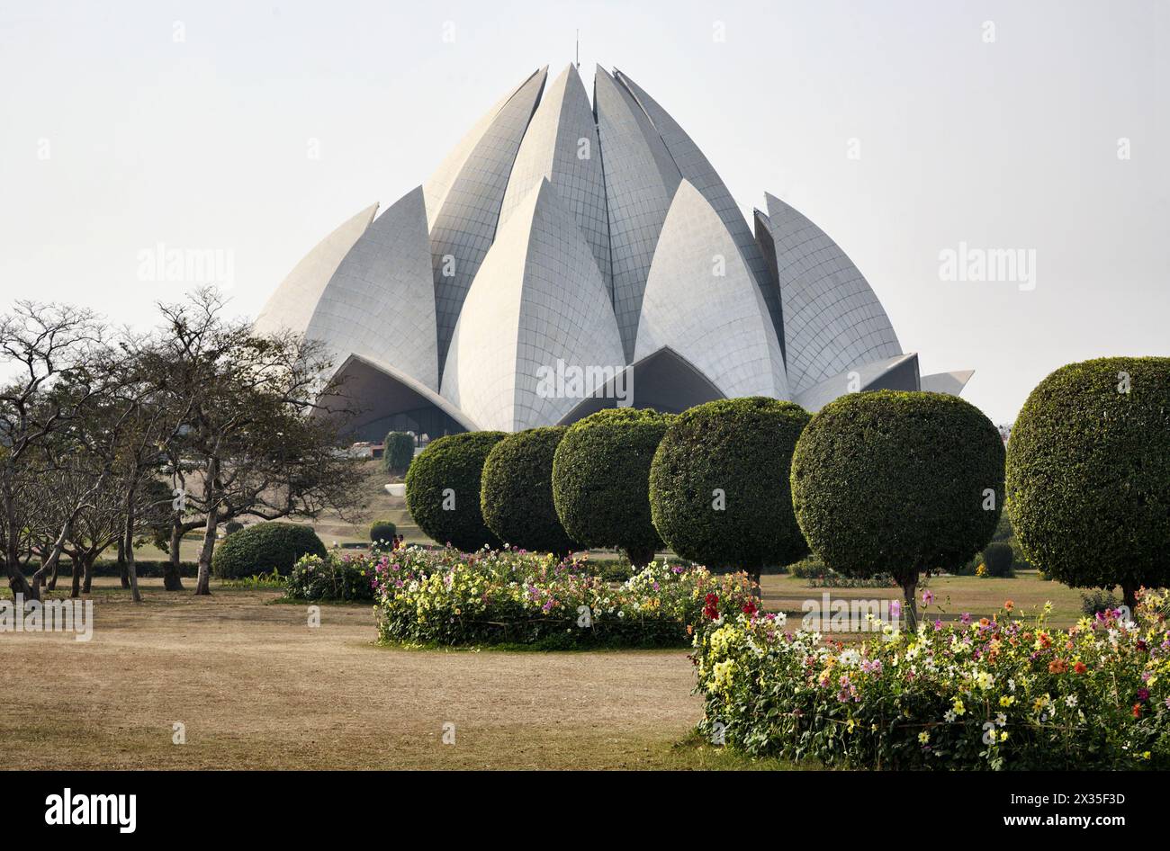 India. Delhi, Lotus Temple (Baha'l Temple Stock Photo - Alamy