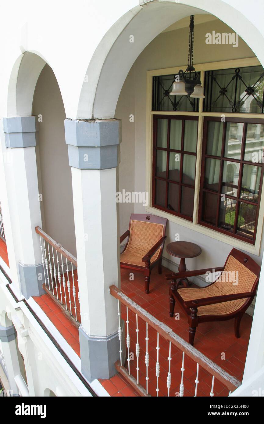 The Majapahit Hotel in Surabaya, East Java, Indonesia Stock Photo - Alamy