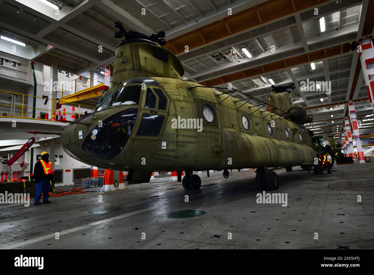 U.S. soldiers assigned to 224th Expeditionary Combat Aviation Brigade ...