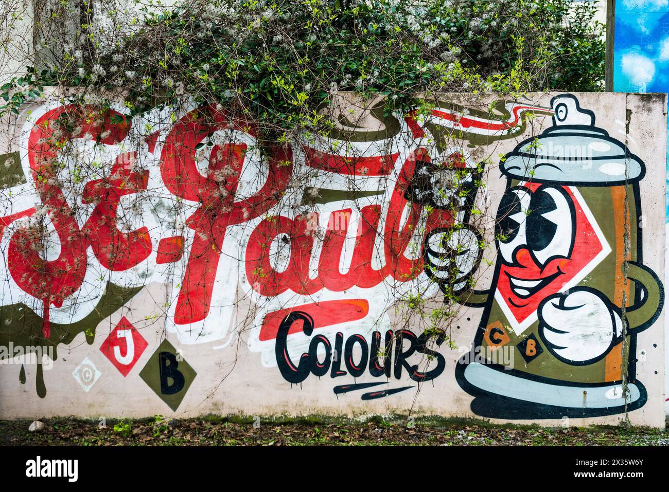 Lettering St Pauli, street art, graffiti, painted house wall ...