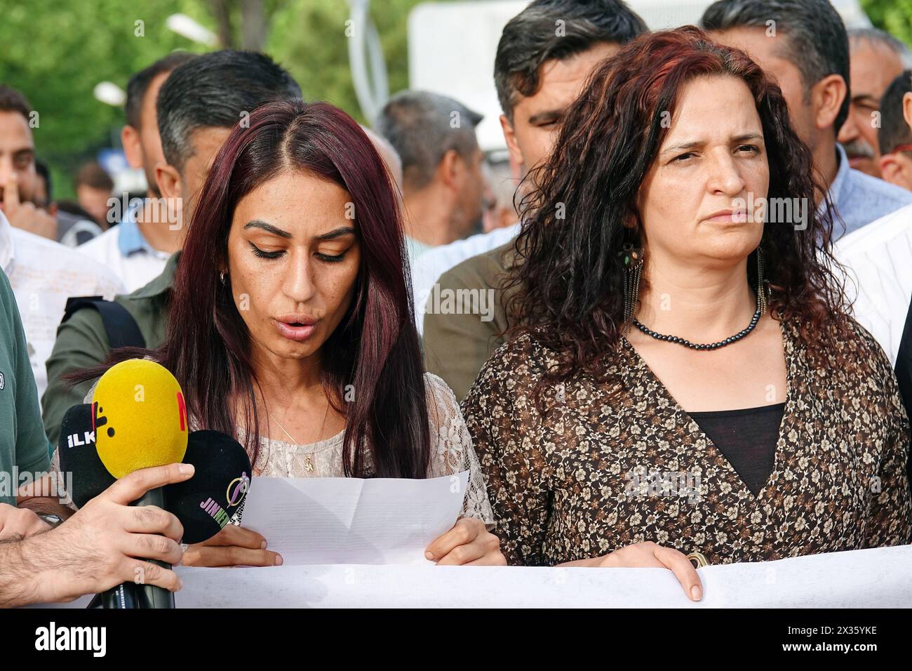 Saliha sahin hi-res stock photography and images - Alamy