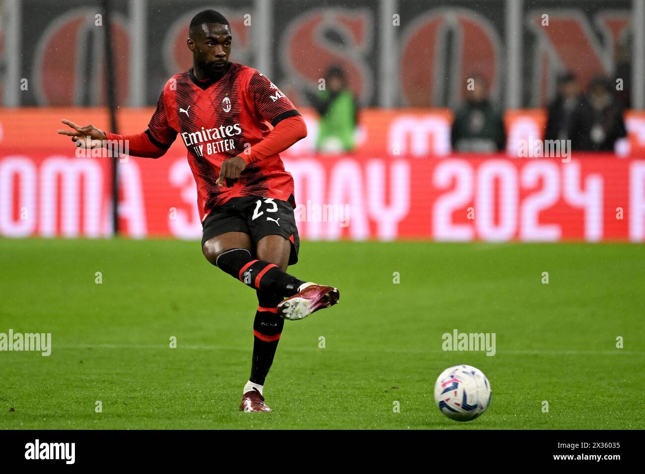 Fikayo tomori ac milan 2023 hi-res stock photography and images - Alamy