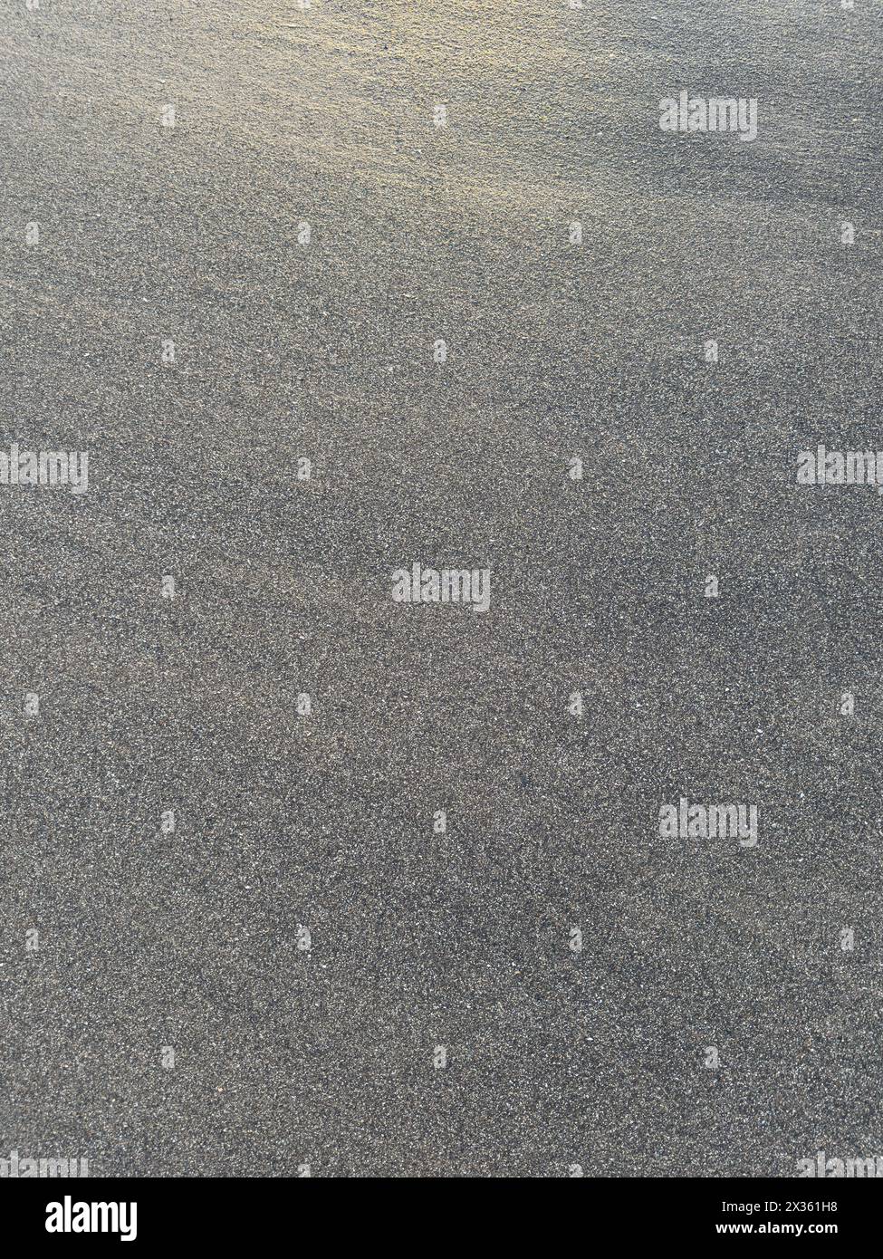 Wet beach sand hi-res stock photography and images - Alamy