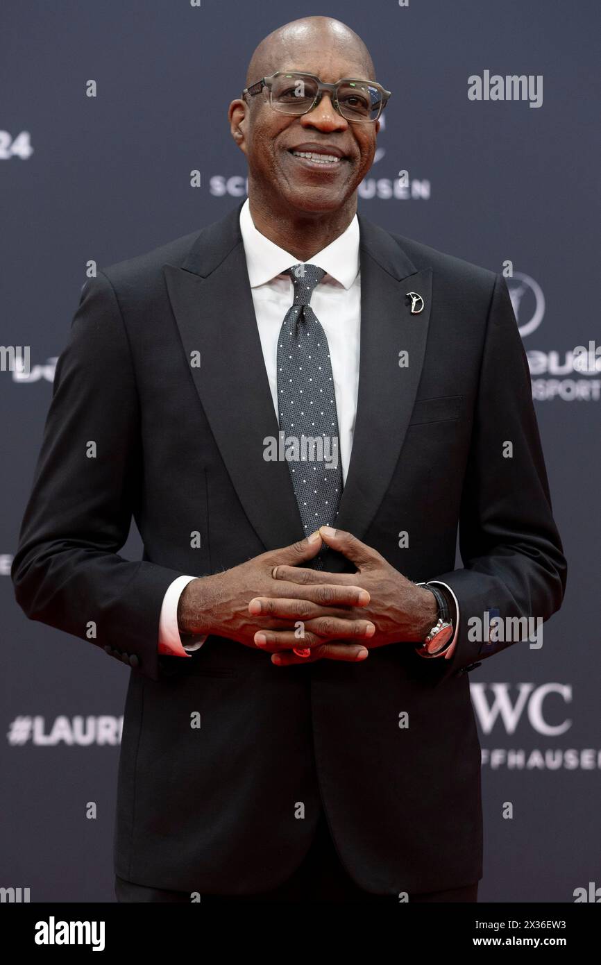 Edwin Moses poses on the red carpet during Montblanc presents The ...