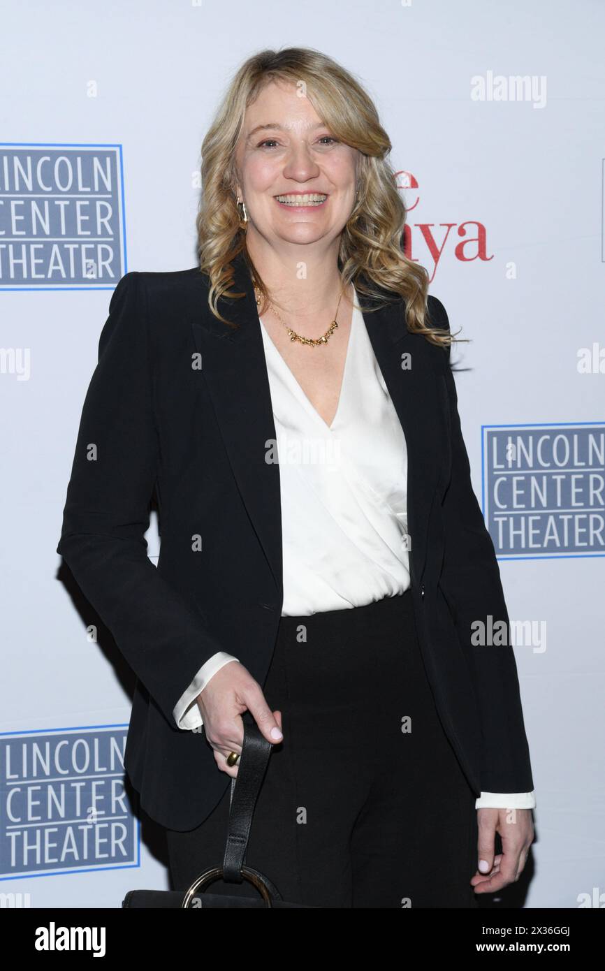 Heidi schreck hi-res stock photography and images - Alamy