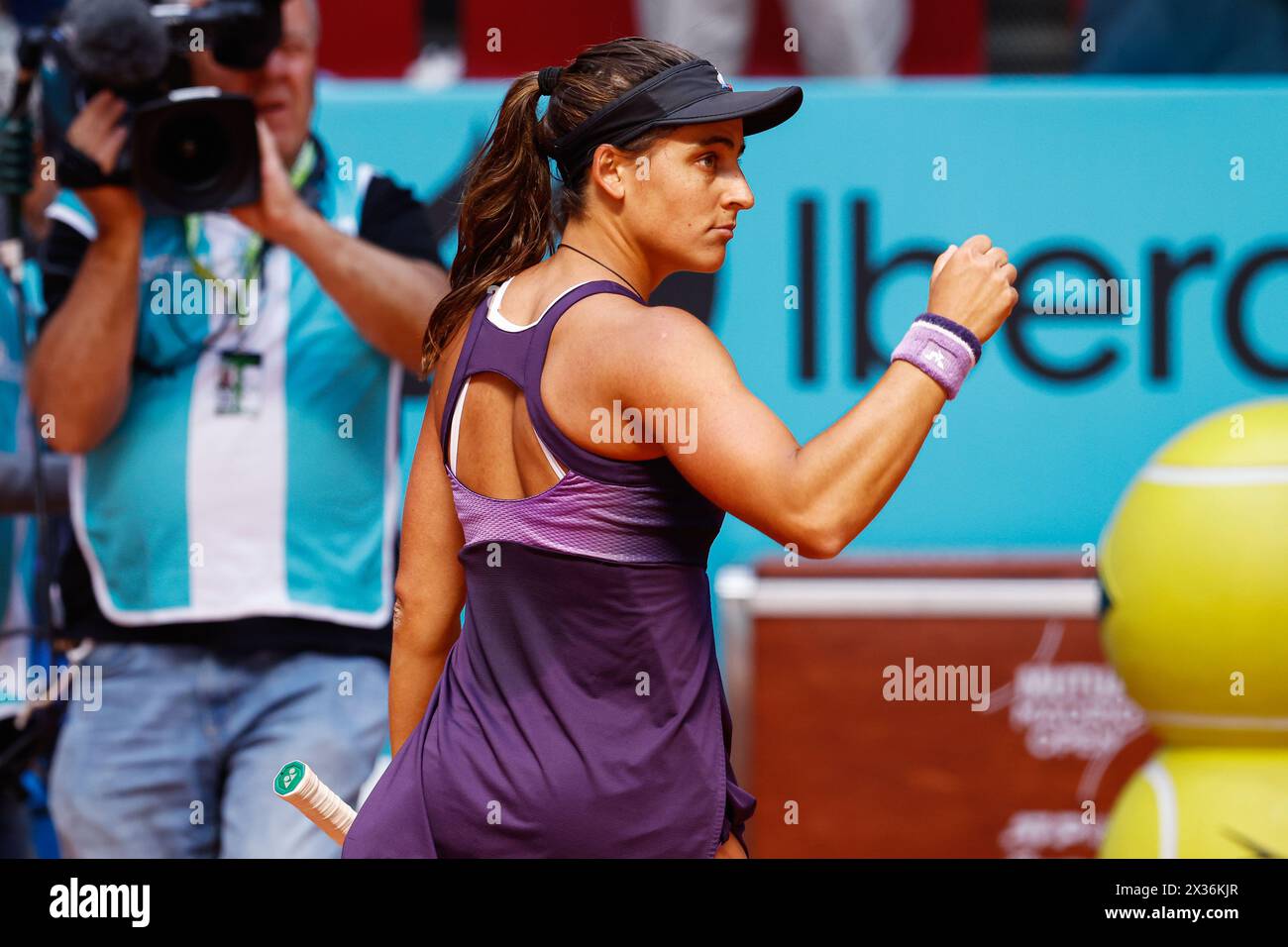 Maria Lourdes Carle of Argentina celebrates after winning against Emma ...
