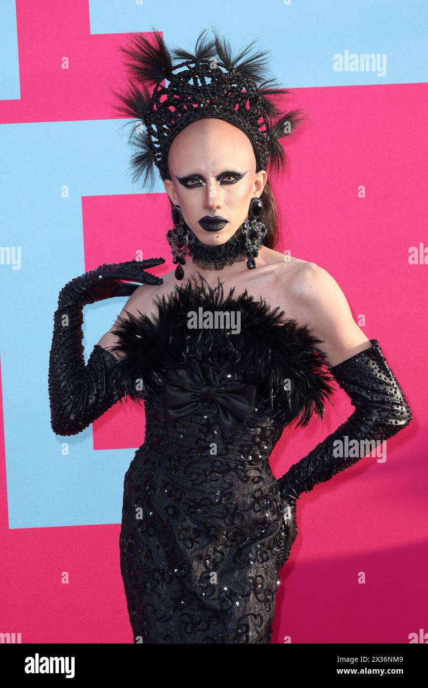 Los Angeles, USA. 24th Apr, 2024. Vander Von Odd attends the HBO's 'We ...