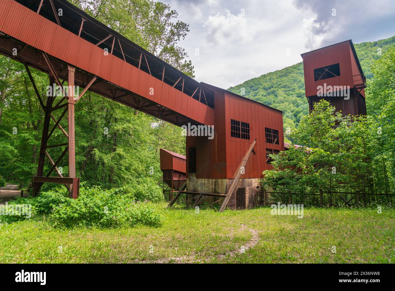 The Nuttallburg Coal Conveyor and Tipple at the New River Gorge ...