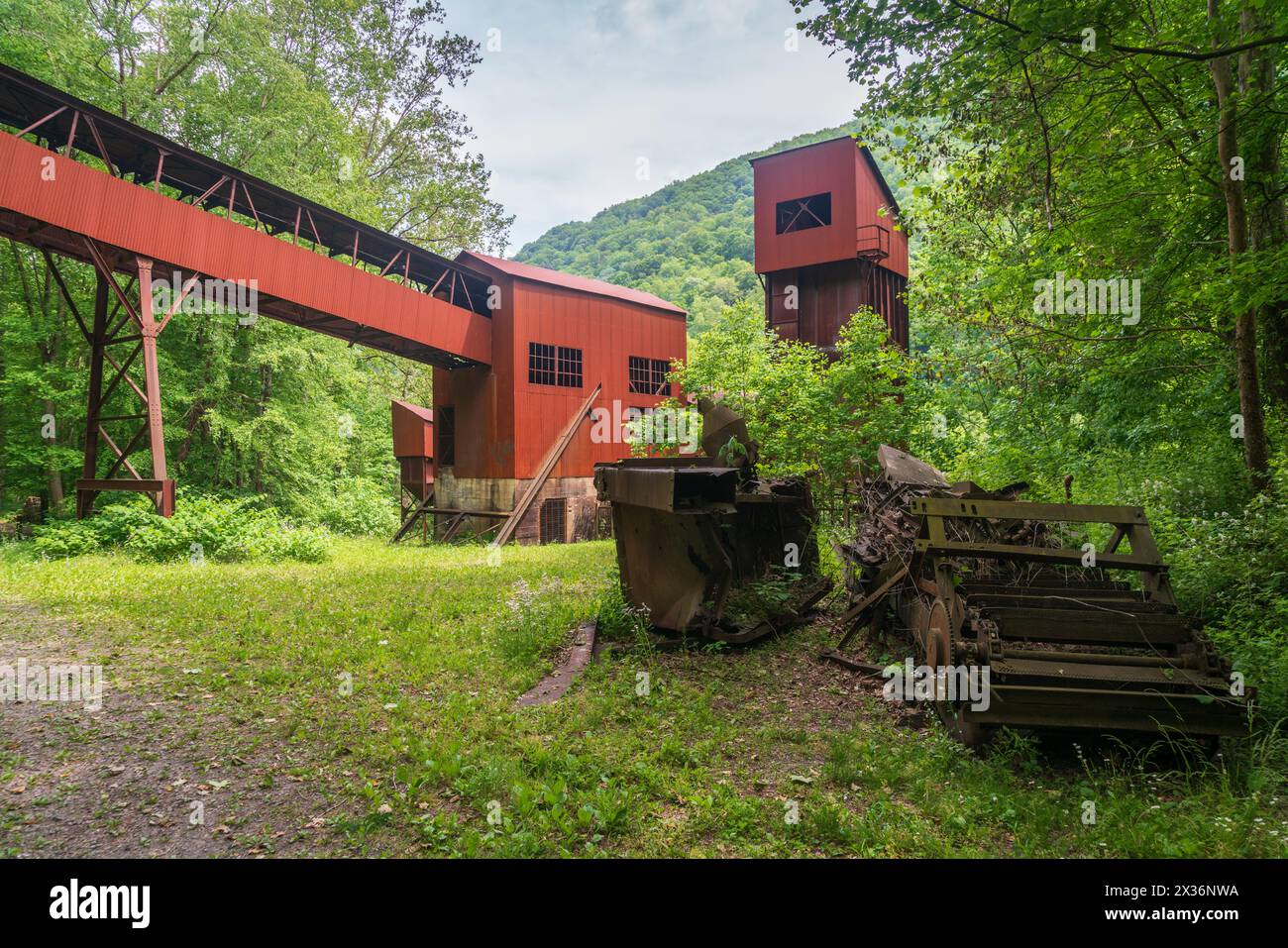 The Nuttallburg Coal Conveyor and Tipple at the New River Gorge ...
