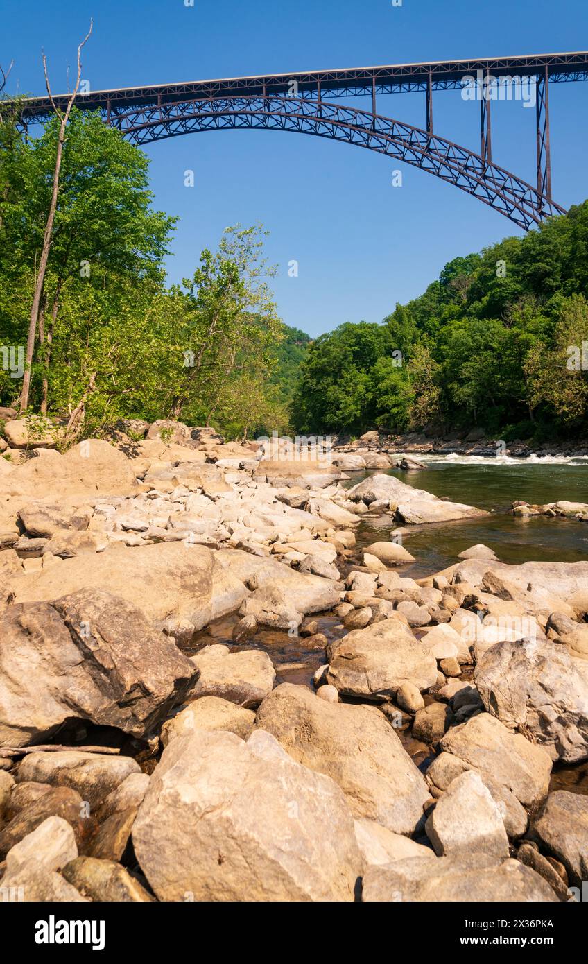 The New River Gorge Bridge, Steel arch bridge 3,030 feet long over the ...