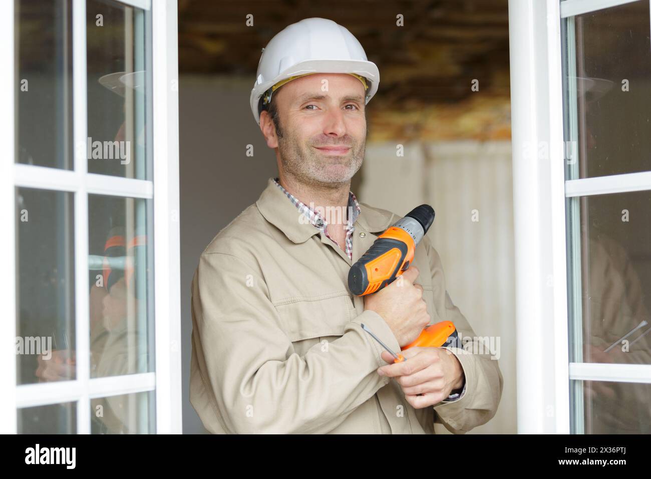 Drilling and impact machine hi-res stock photography and images - Alamy