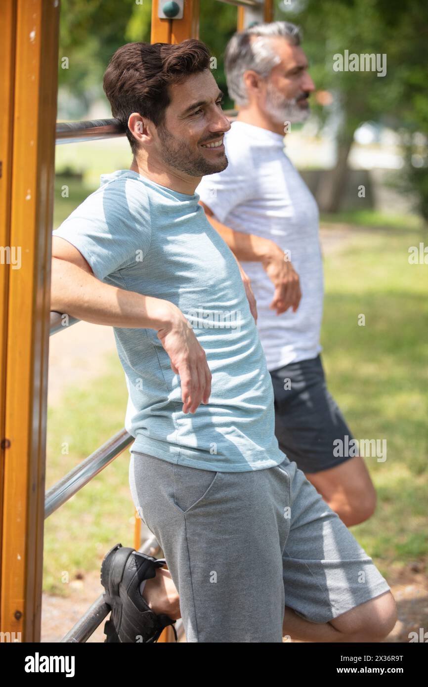 Portrait guy in gym resting hi-res stock photography and images - Alamy