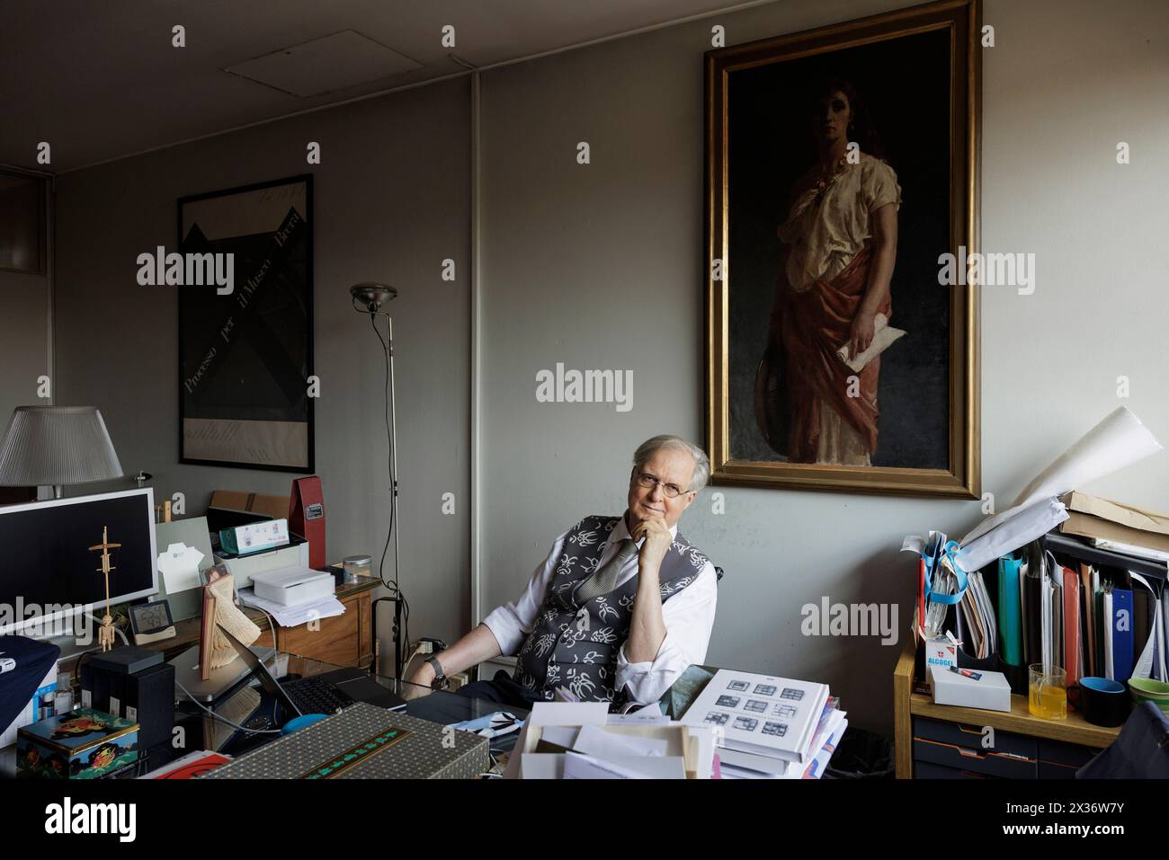 Portrait of James Bradburne (Pinacoteca di Brera) at his office 19/07 ...