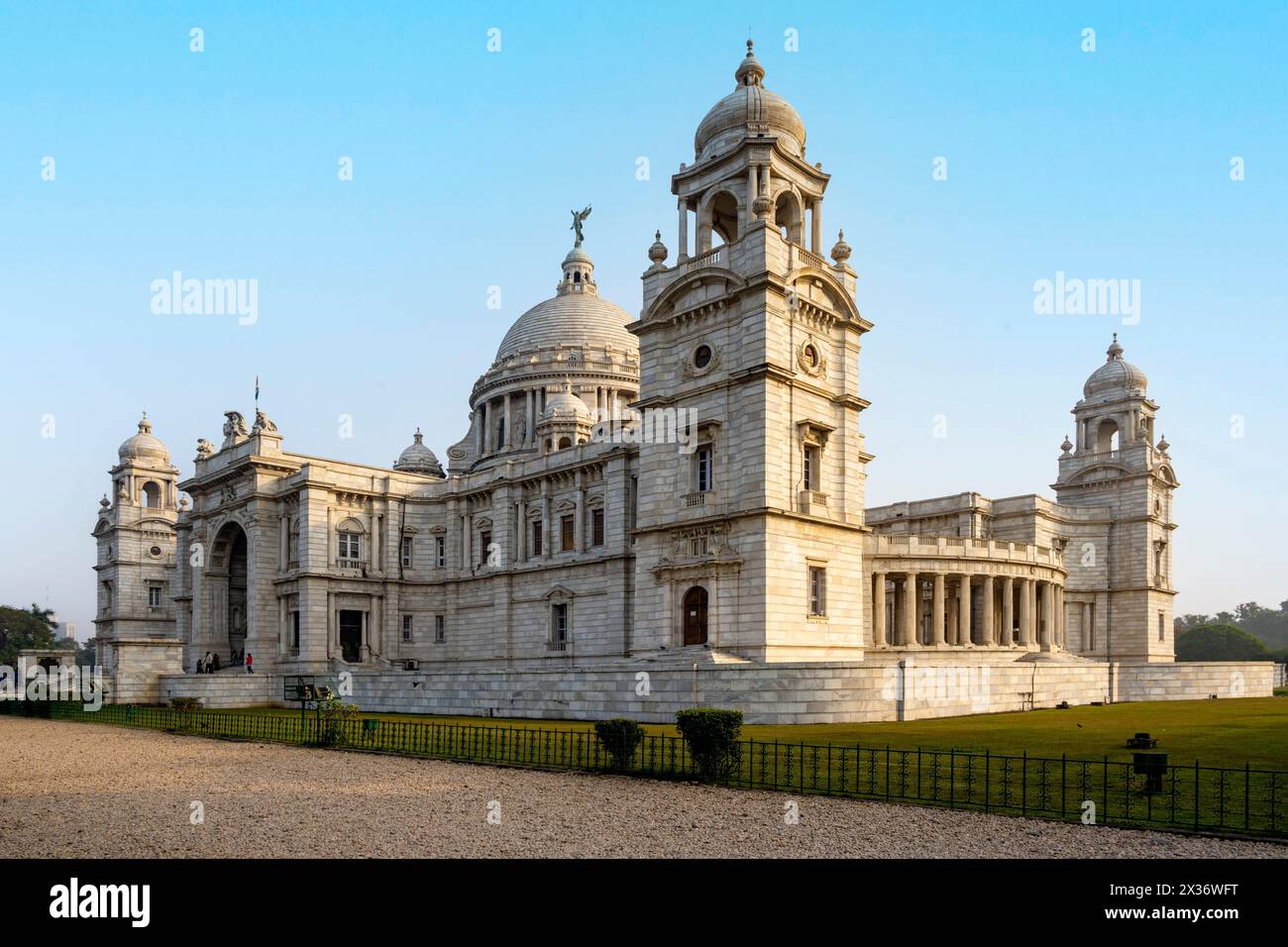 Maidan calcutta cathedral hi-res stock photography and images - Alamy
