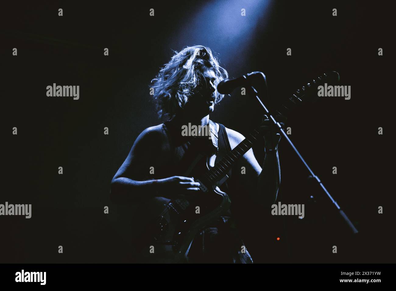 Tilburg, Netherlands. 19th, April 2024. The British duo Death Goals ...