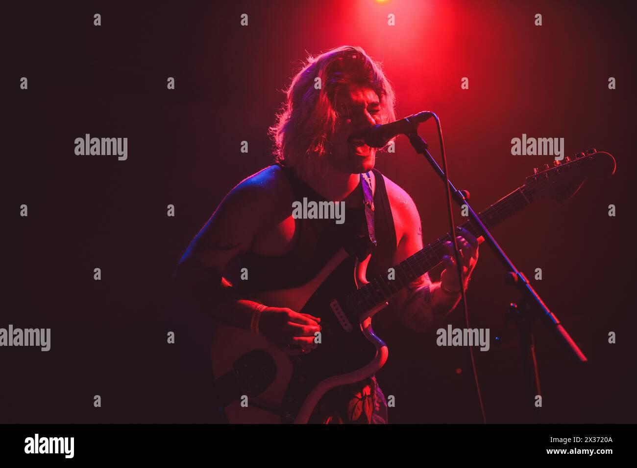 Tilburg, Netherlands. 19th, April 2024. The British duo Death Goals ...