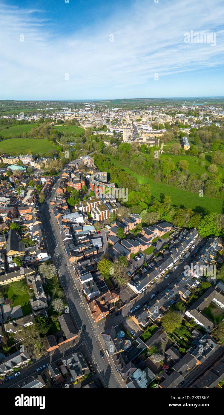 St Clement's, looking into the centre of Oxford from above Stock Photo ...