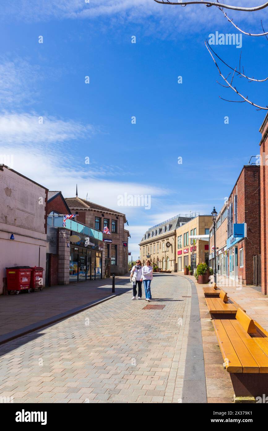 Castle cheshire macclesfield hi-res stock photography and images - Alamy