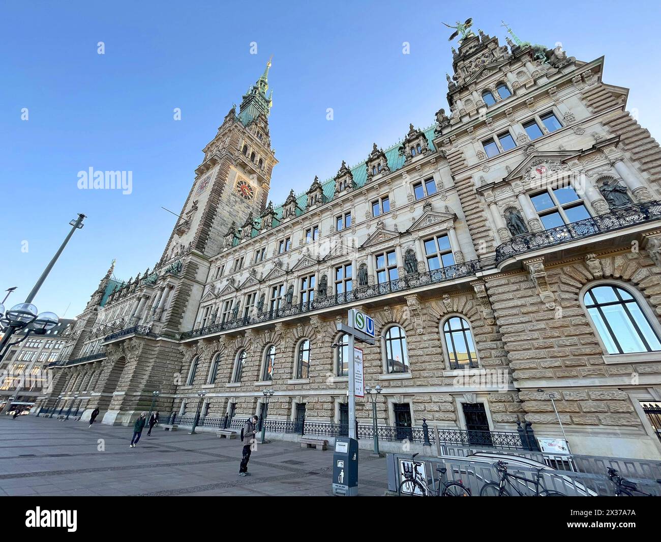 Hamburg Symbolfoto: Rathaus Hamburg Symbolfoto: Rathaus Hamburg ...