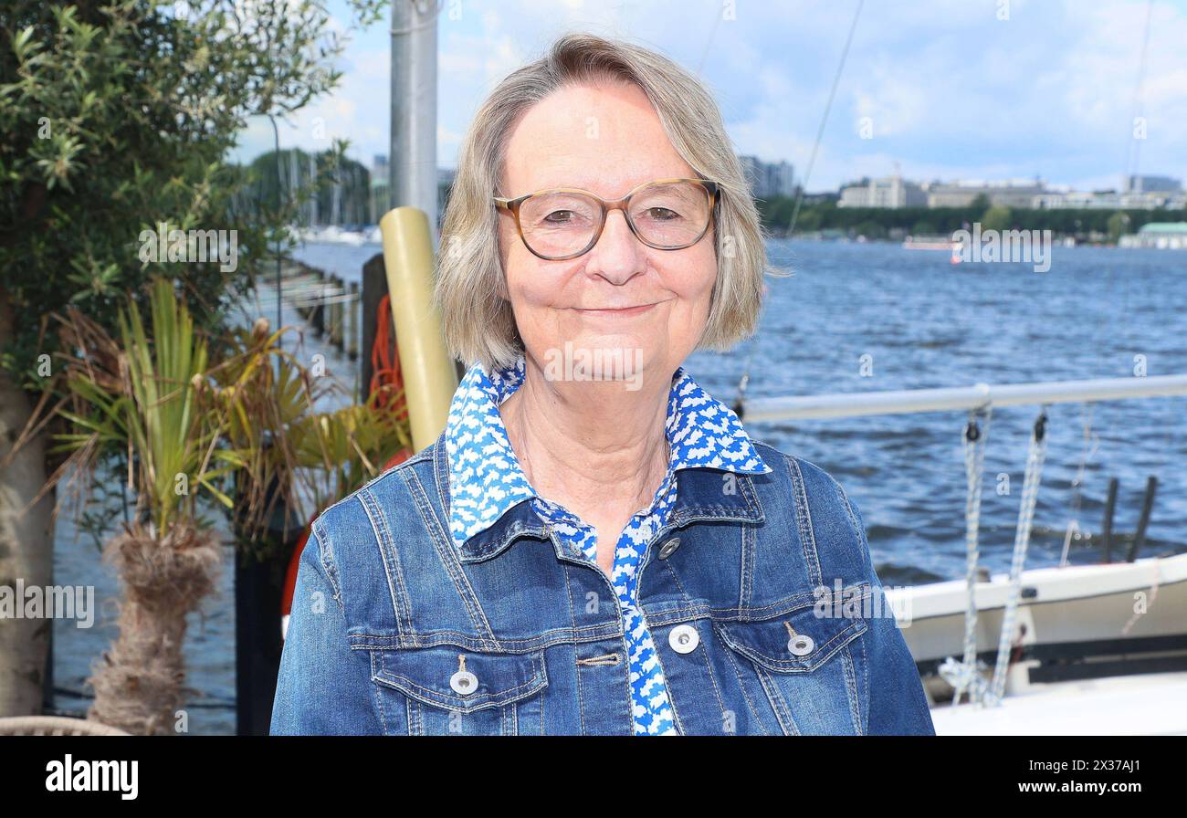 Hamburg zu Gast:Kirsten Boje Ladies-Launsch der Stiftung Kinderjahre ...