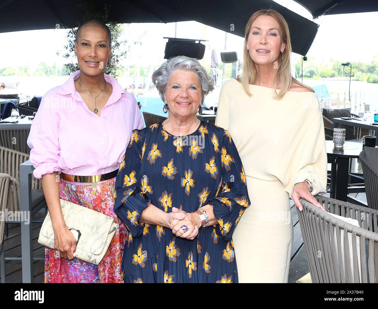 Hamburg zu Gast: Marie Amerie, Hannelore Lay und Kirsten Roschlaub ...