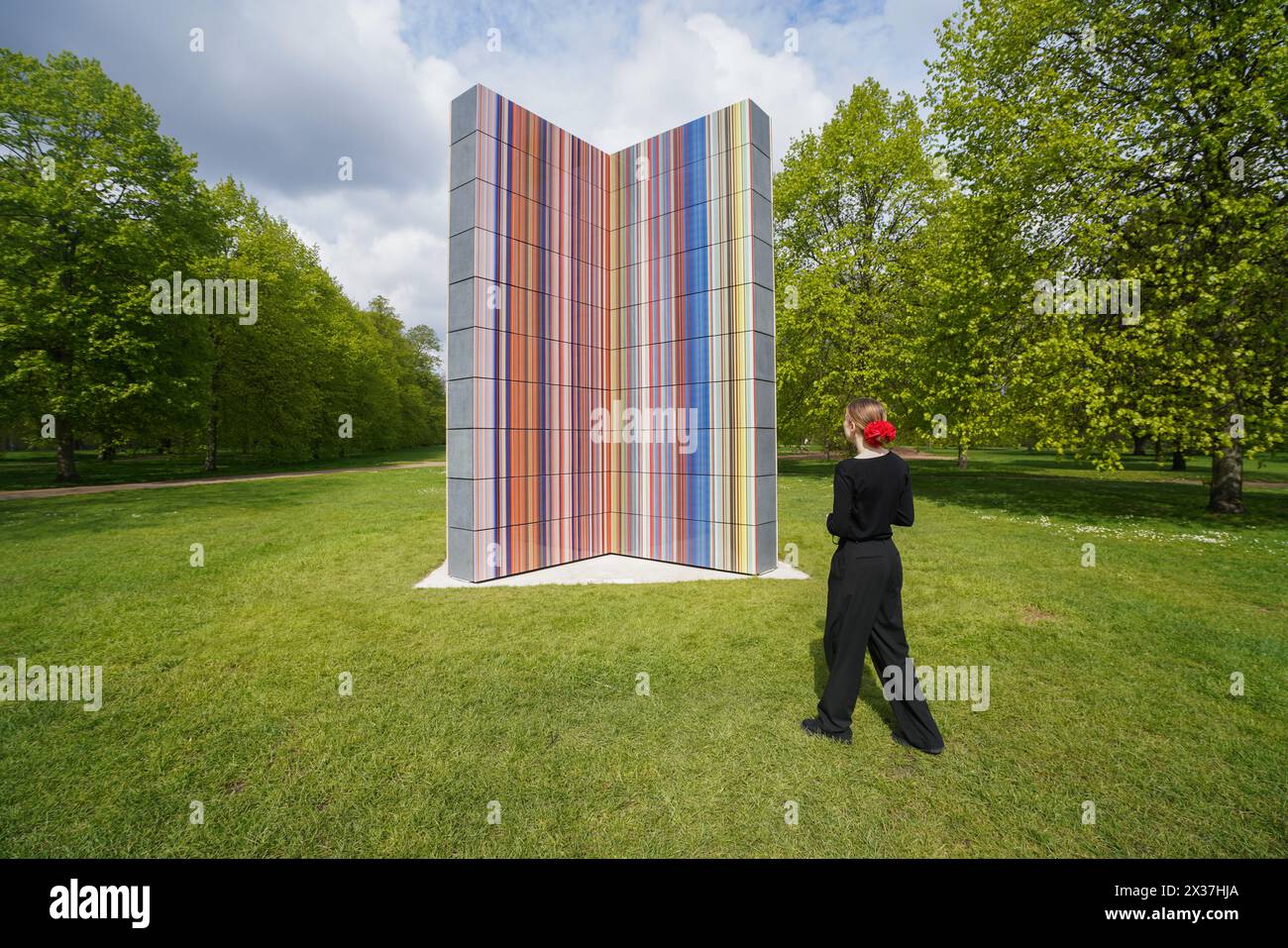 London, UK. 25th April, 2024. STRIP TOWER (2023) by Gerhard Richter (b1932 ) is unveiled near ...