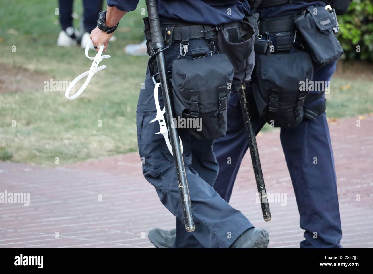 Los Angeles, California, U.S.A. 24th Apr, 2024. LAPD Police men with ...