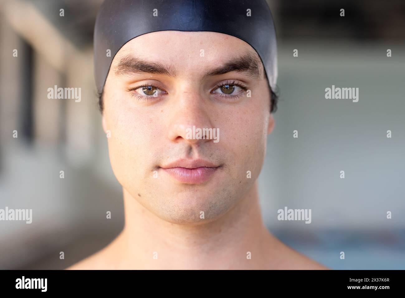 Brown hair brown eyes boy hi-res stock photography and images - Alamy