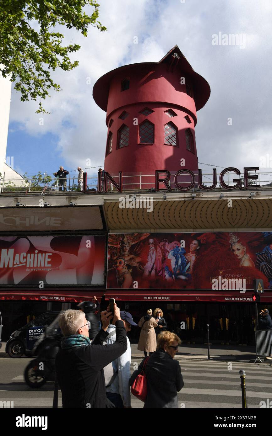 A view of the Moulin Rouge windmill after it lost his wings on April 25 ...
