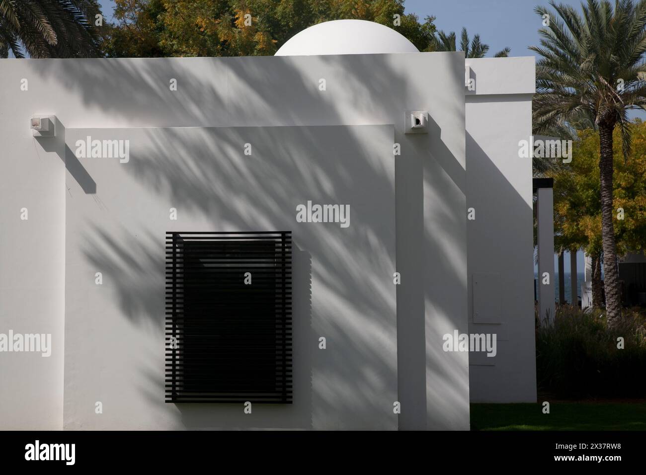 Single storey middle east hi-res stock photography and images - Alamy