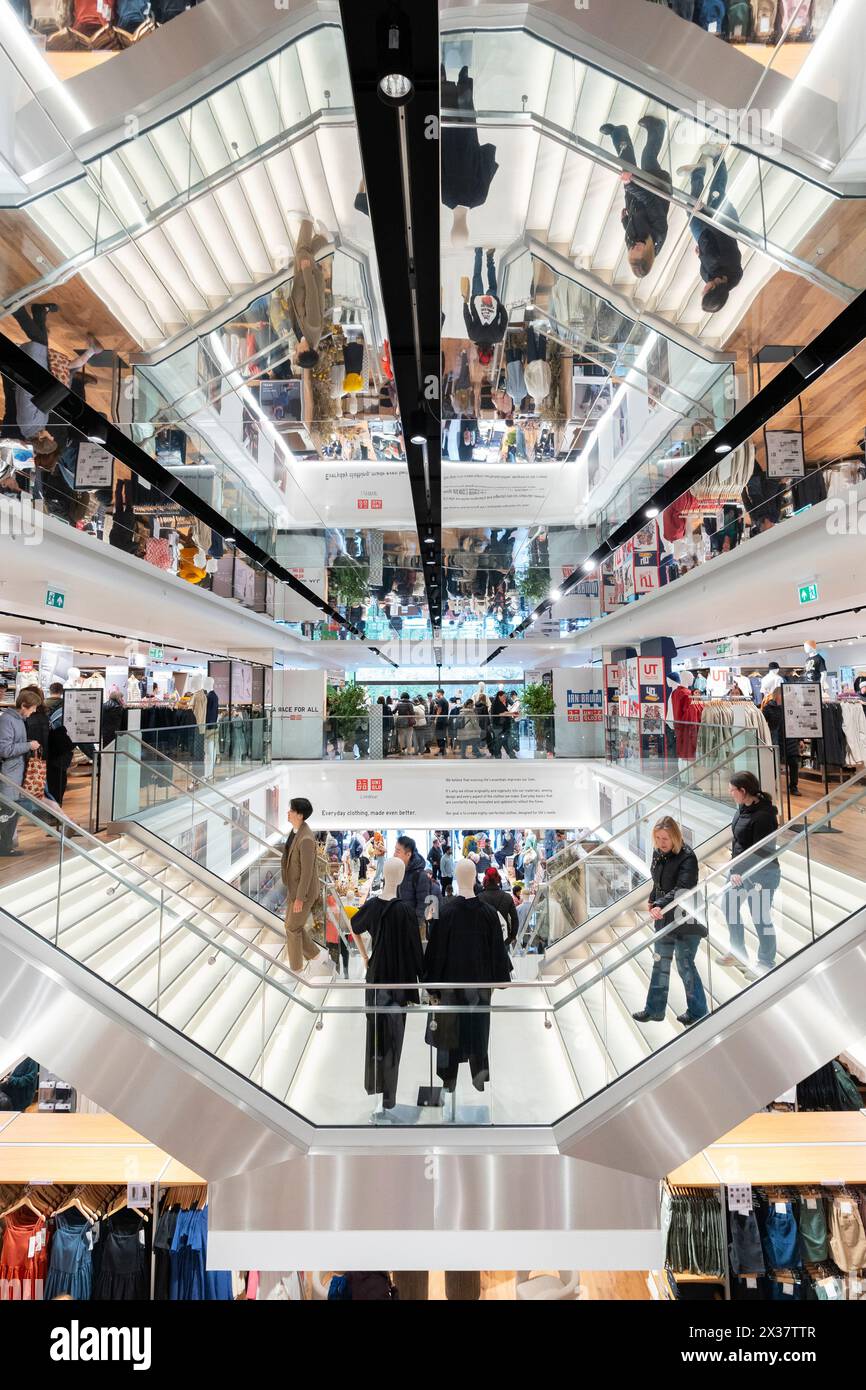 Opening 2024 hi-res stock photography and images - Alamy