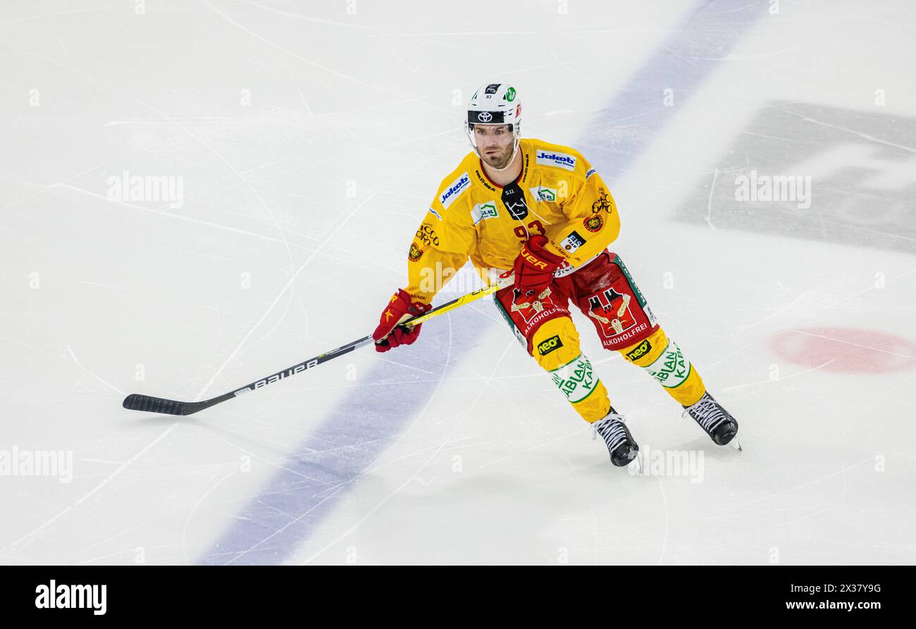 Nolan diem hi-res stock photography and images - Alamy