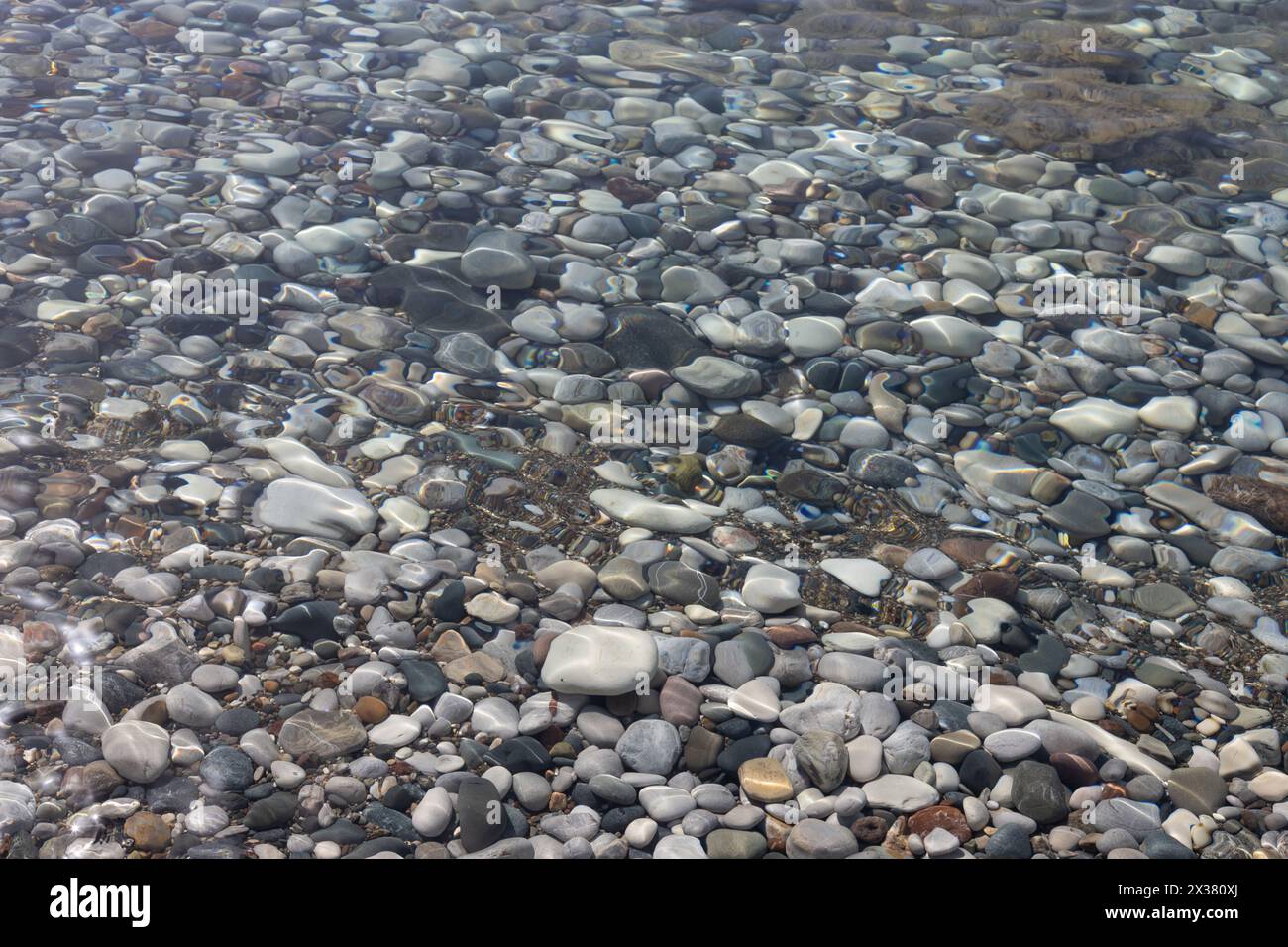 Water rounded pebbles hi-res stock photography and images - Alamy