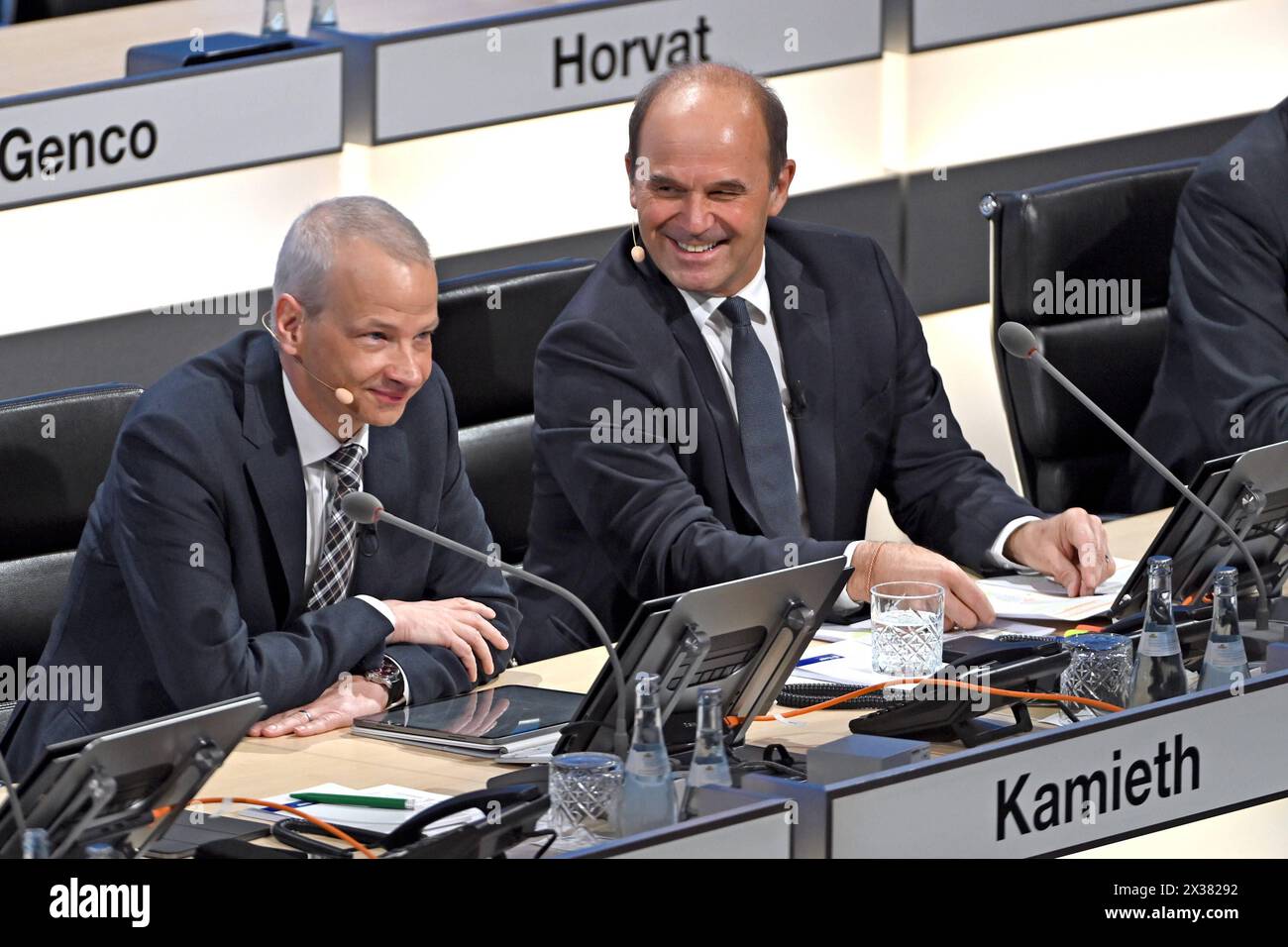 BASF SE - Hauptversammlung. Martin Brudermüller scheidender ...