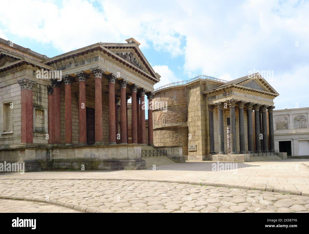 Ben hur set hi-res stock photography and images - Alamy