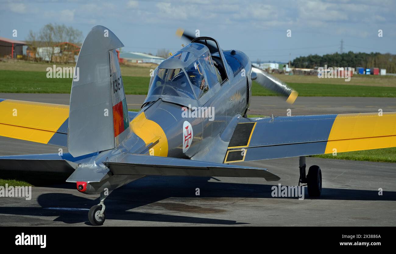 The de Havilland Canada DHC-1 Chipmunk is a tandem, two-seat, single ...