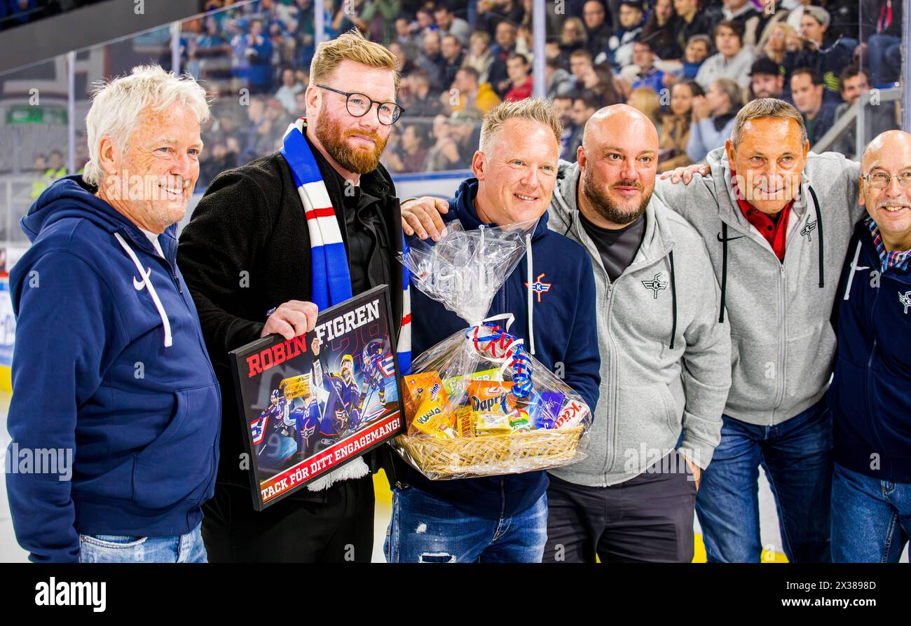 Der schwedische Eishockeyspieler Robin Figren, welcher auf die Saison ...