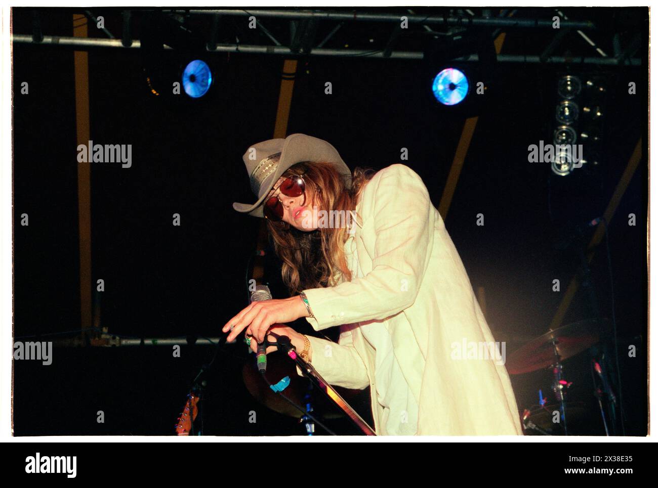 ROYAL TRUX, READING FESTIVAL, 1998: Jennifer Herrema of the American ...