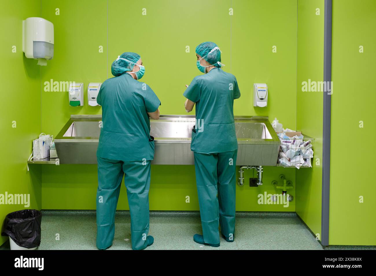 Surgical Scrub, Ambulatory Surgery, Operating Theatre, Hospital ...