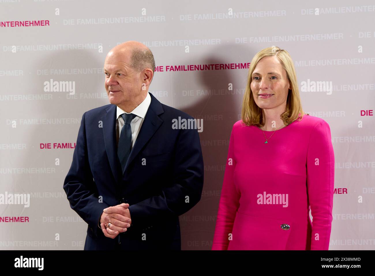 Wiesbaden, Germany. 25th Apr, 2024. Federal Chancellor Olaf Scholz (SPD ...