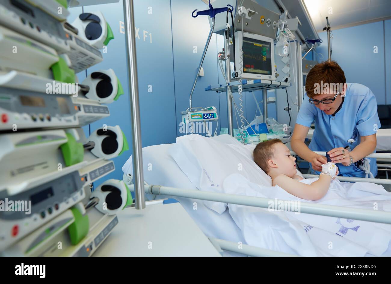 Medical care, Neonate Intensive care Unit, ICU, Hospital Donostia, San ...