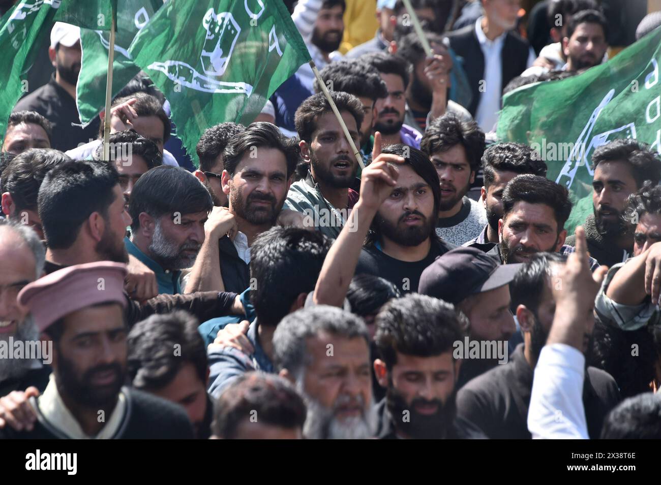 Waheed parra hi-res stock photography and images - Alamy